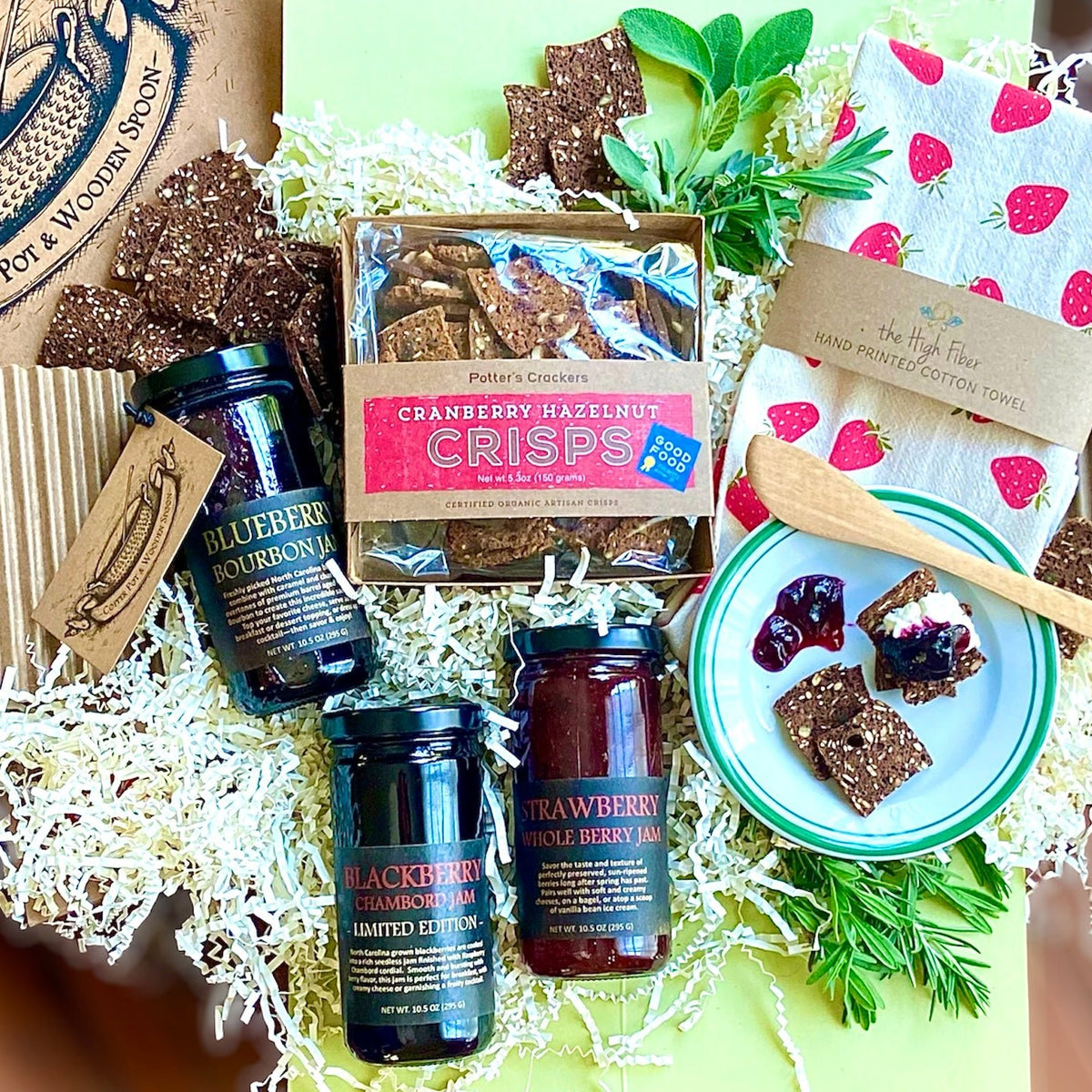 GOURMET FOOD GIFT BOXES – Copper Pot & Wooden Spoon